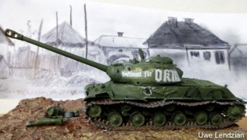 IS-2